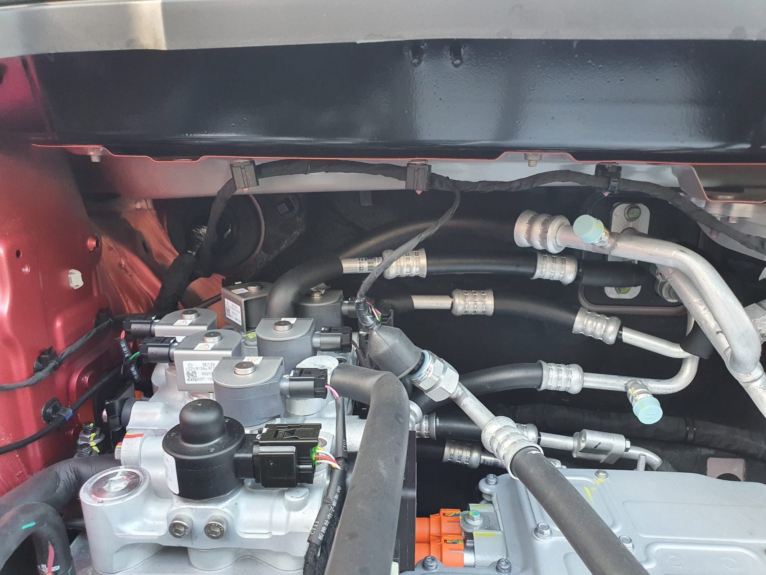 BYD Atto 3- under the bonnet - Jantec.nl