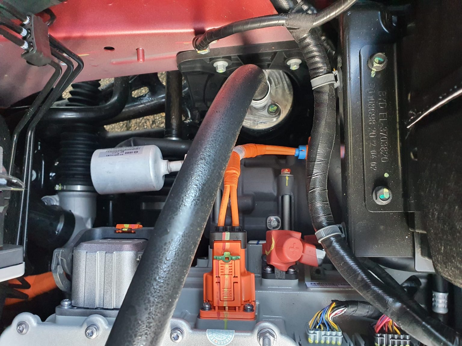 BYD Atto 3- under the bonnet - Jantec.nl